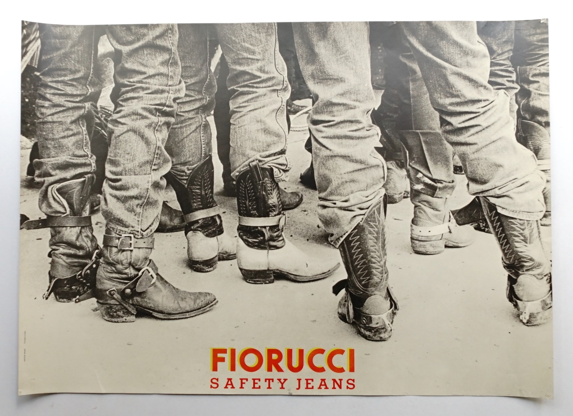 FIORUCCI SAFETY JEANS(写真 : Douglas Kent Hall) / パージナ / 古本、中古本、古書籍の通販は ...