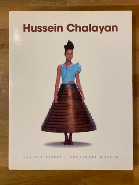 Hussein Chalayan(essays Caroline Evans ... [et al.] ; photography Chris Moore, Marcus Tomlinson ...