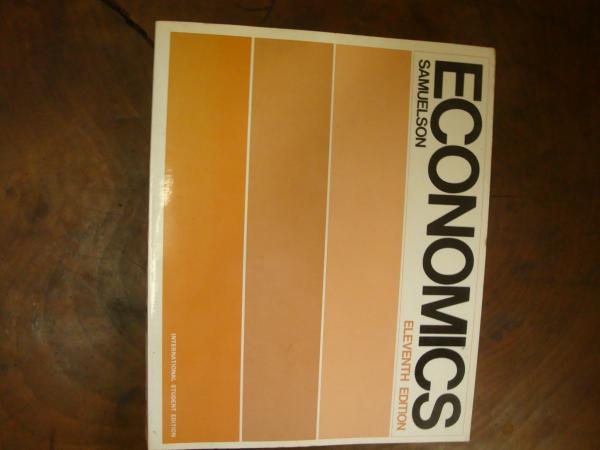 ECONOMICS 11edition(SAMUELSON) / 古本、中古本、古書籍の通販は「日本の古本屋」