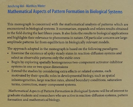 【数学洋書】Mathematical Aspects of Pattern Formation in Biological Systems ...